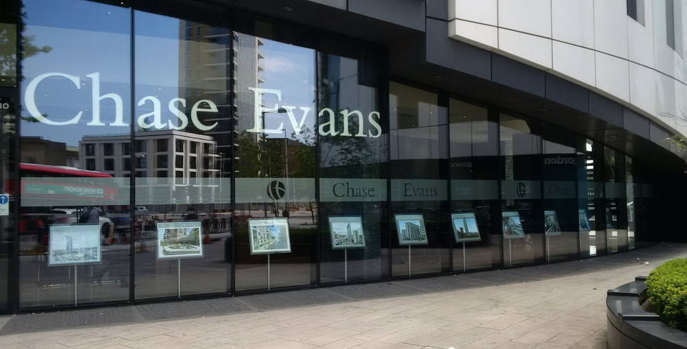 Chase Evans Displays and Signage SE1 | Durleigh